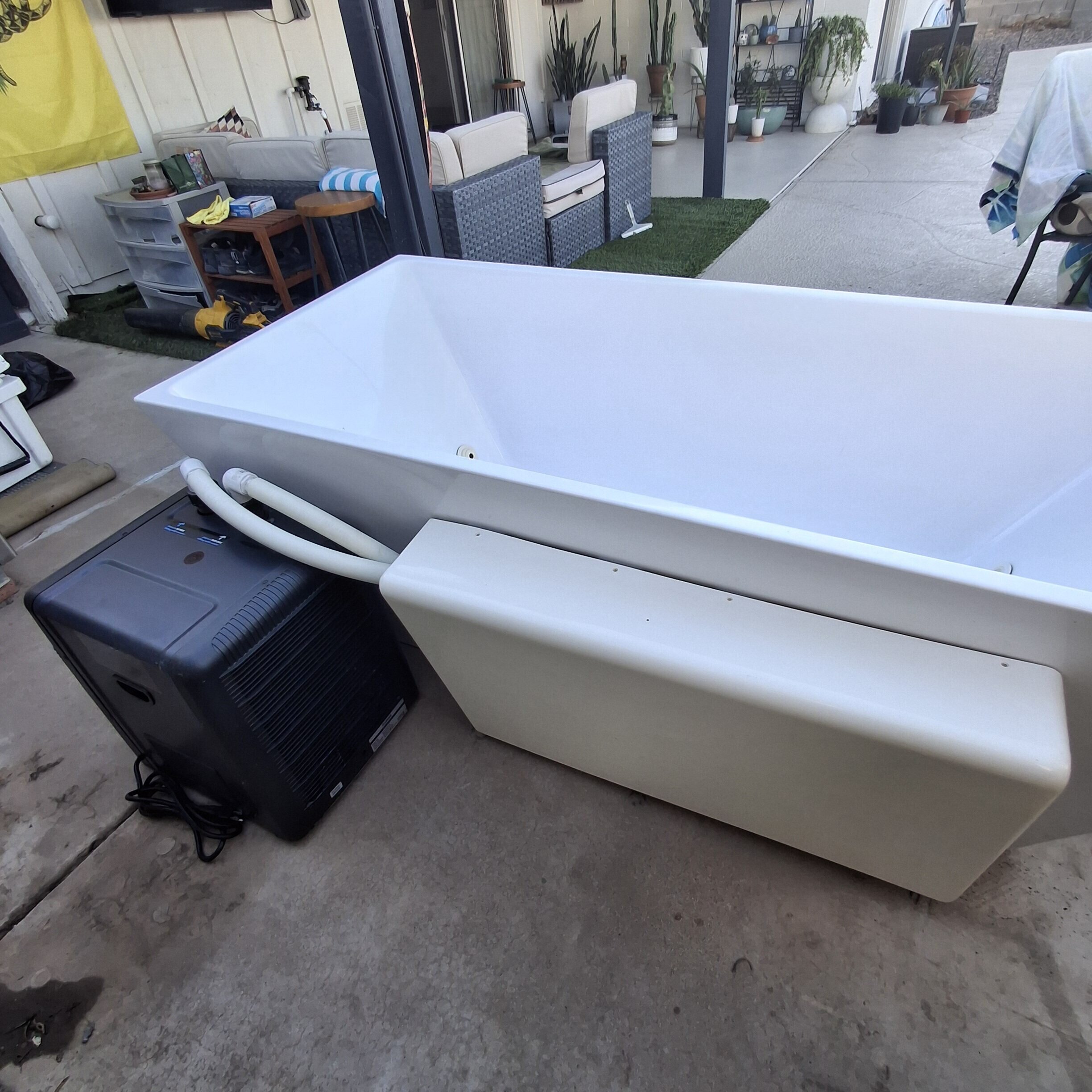 2024 Plunge All-In Hard-Sided Cold Plunge 2 Person Below 35F - Phoenix ...