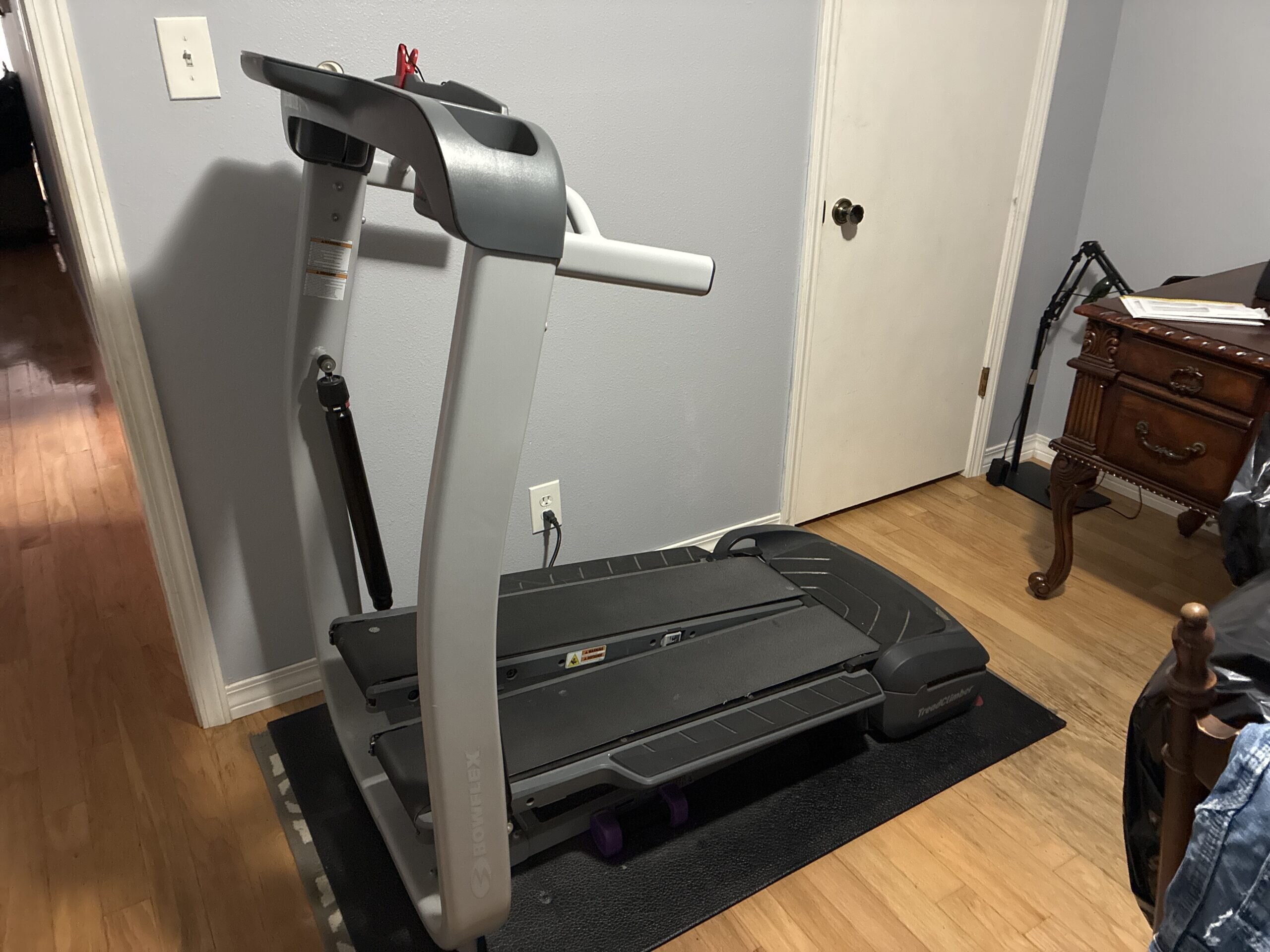 Fair Condition Bowflex TreadClimber Max Weight 500 lbs - Slidell, LA ...